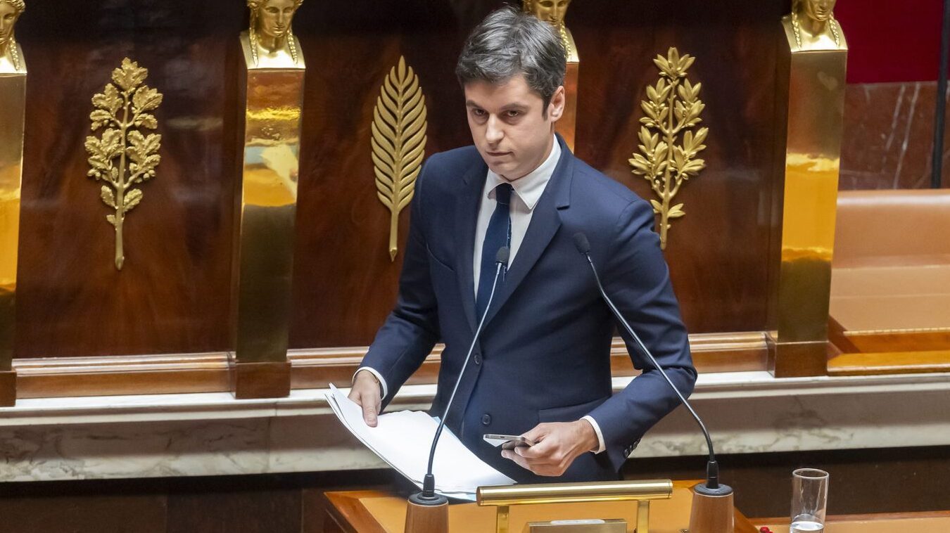 La Rigueur en Politique: Mythe ou Stratégie Efficace? - L'Entente